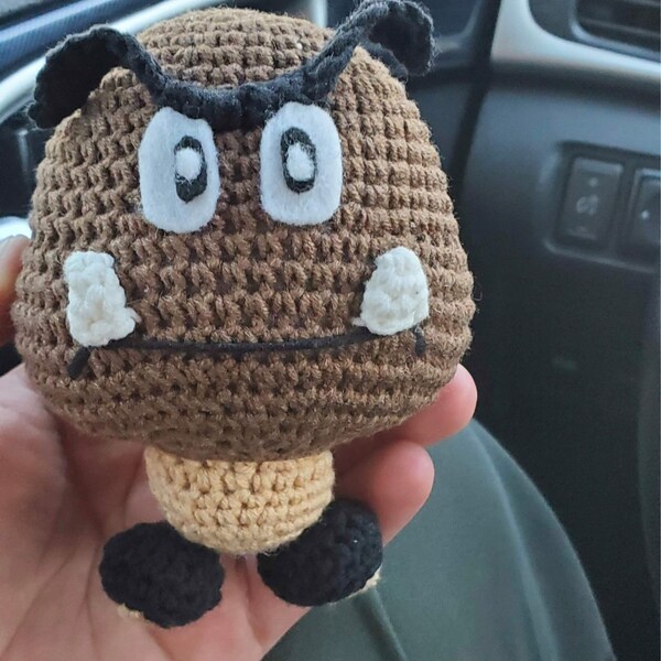 CROCHET PATTERN - Goomba Super Mario Bros - PDF File- English, French ...