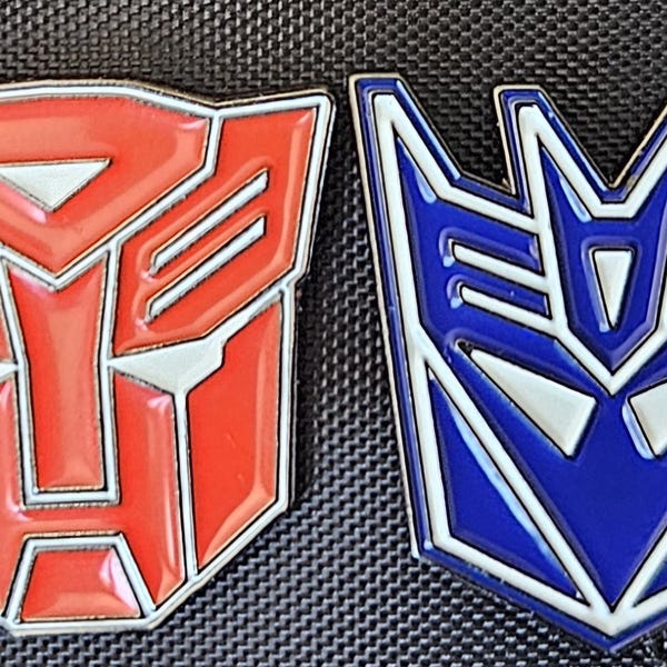 Autobots Futuristic Robot Movies Pin Robot Gift Funny Pins Set Cute Bag ...