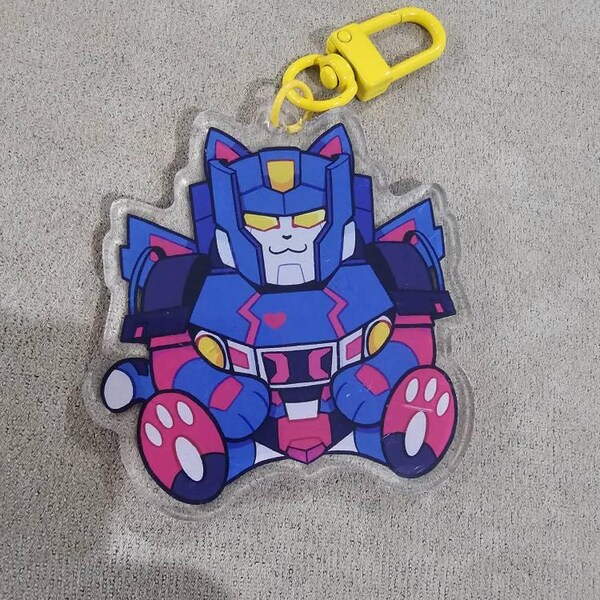 Transformers IDW/ MTMTE/ Lost Light Cats Acrylic Charms - Etsy