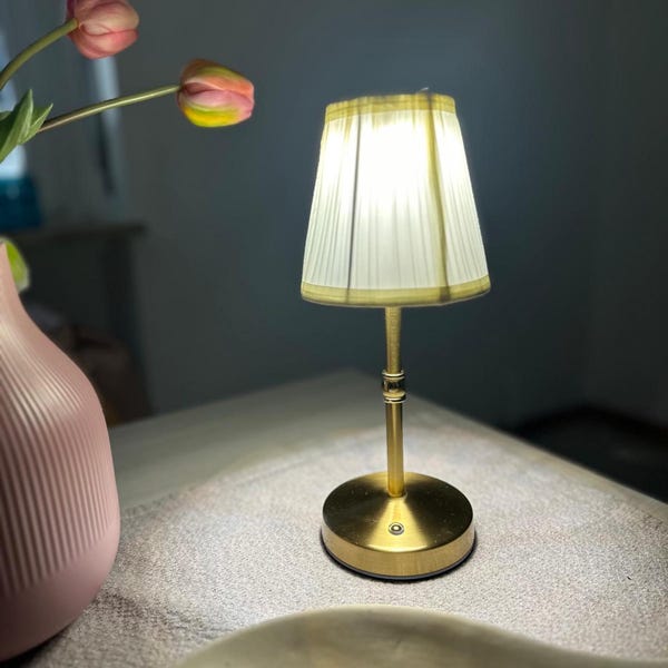 Cordless Gold Table Lamp, Modern Living Room Desk Lamp, Nightstand Bar ...