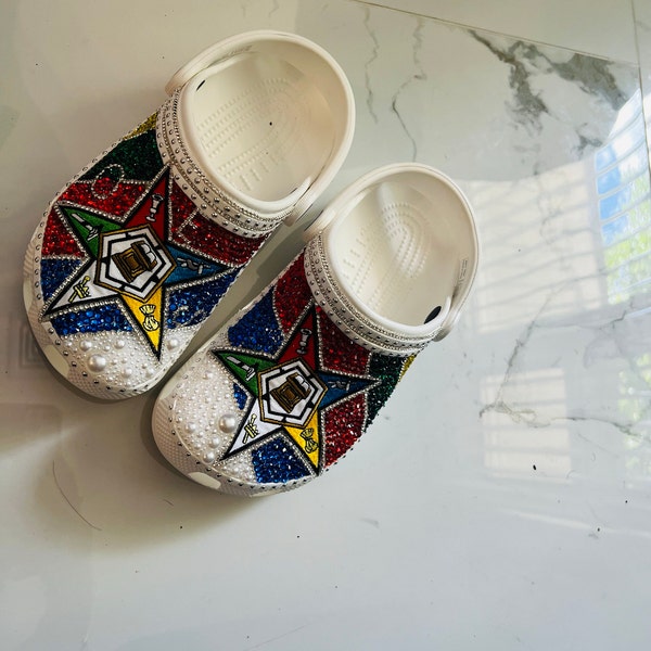 Descendants 4 Rise of Red Crocs - Etsy