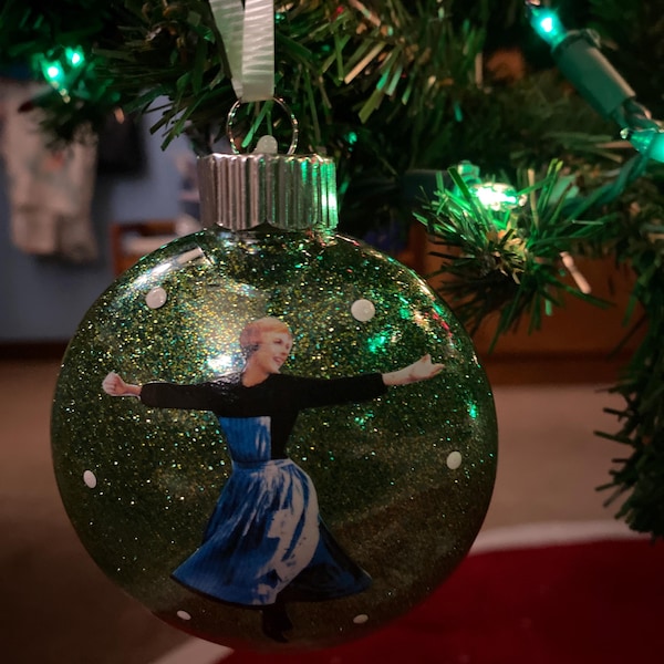 Wizard of Oz Inspired Ornaments Set of 4 Ruby Red Glitter - Etsy