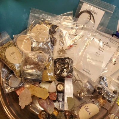 Magic Crystal Confetti, Mystery Witch Scoop, Witch Crystal Confetti ...