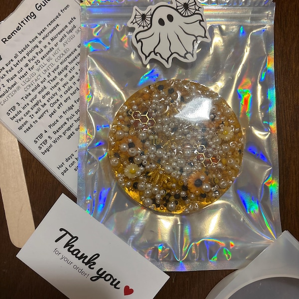 REUSABLE Crystal Themed Picky Pad Use 30 Times Fidget Toy, Skin Picking ...