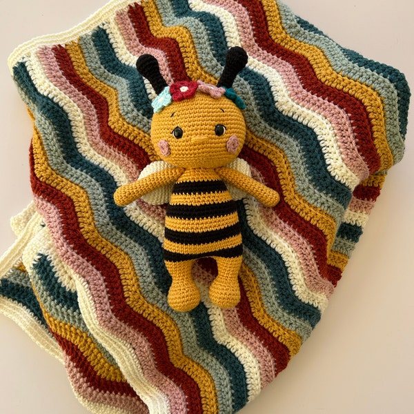 PDF Lily the Bee/crochet Pattern in English/polish/digital PRODUCT - Etsy