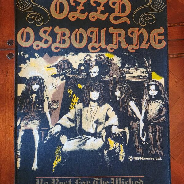 Alice Cooper Eyes Pin/ : Logo Metal Enamel Pin Rock Band . - Etsy New ...