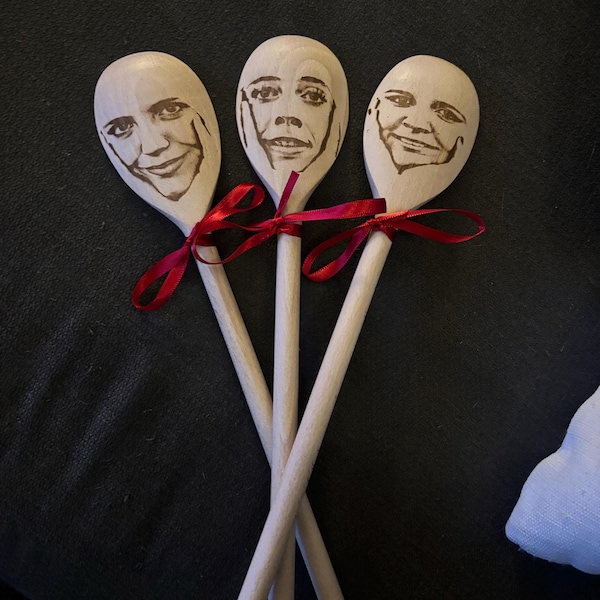 Any Face (facial Features) Engraved on a Spoon- Novelty Gift, Fun ...
