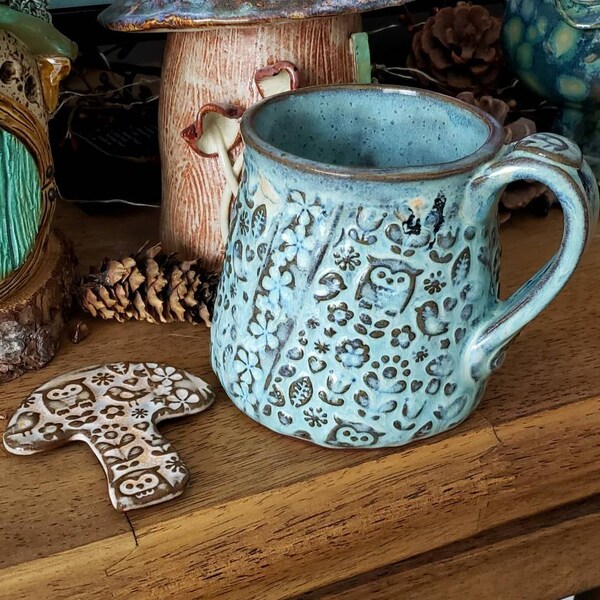 Blue & Yellow Tripod Mug With a Flower Pattern, 12 Oz Ceramic Cup, Hand ...