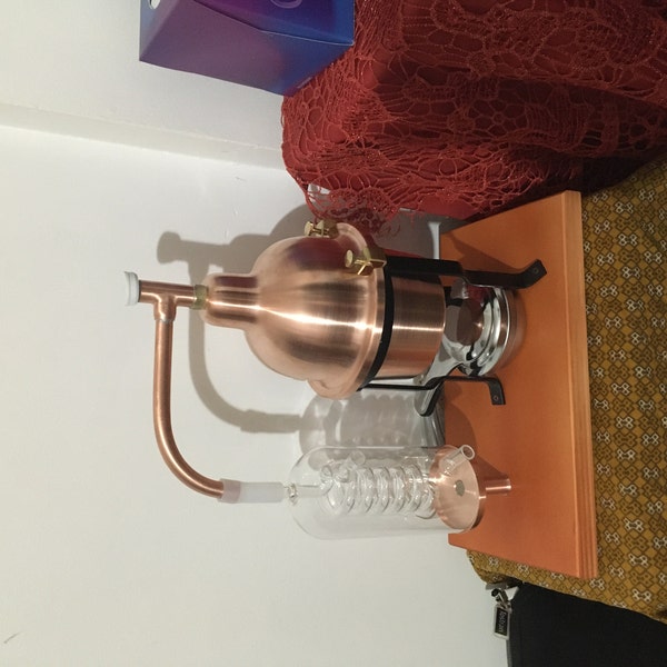 Alembic Distiller for Essential Oils & Hydrolate in Copper With Glass ...