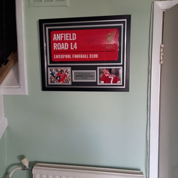 Steven Gerrard Hand Signed Liverpool 2005 ISTANBUL #8 Shirt in Deluxe ...