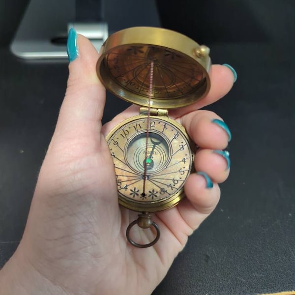 Brass Sundial Desk Compass - Old Vintage Antique Pocket Style ...