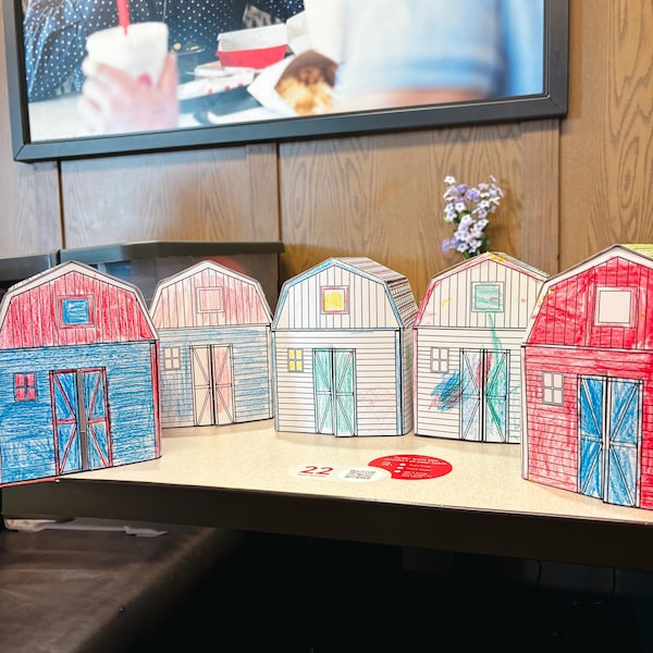 Printable Paper Barn: Farmhouse Coloring Craft for Kids (PDF Download ...