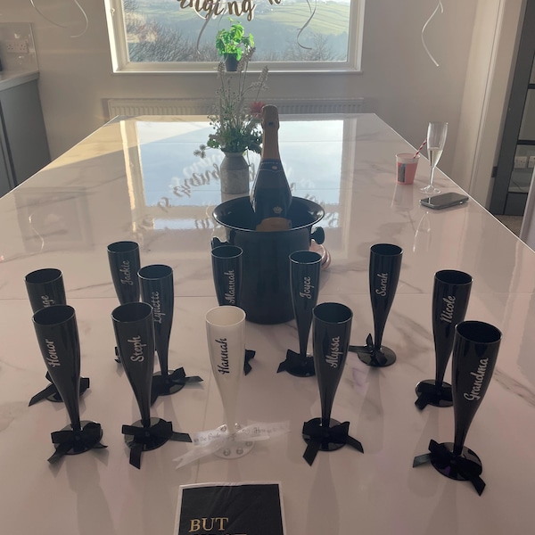 100 X Transparent Pink Plastic Prosecco Flutes 175ml Champagne Glasses ...