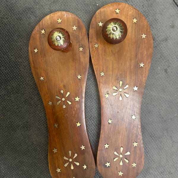 Wooden Khadama, Hand Made Khadau, Traditional Indian Wood Slipper ...