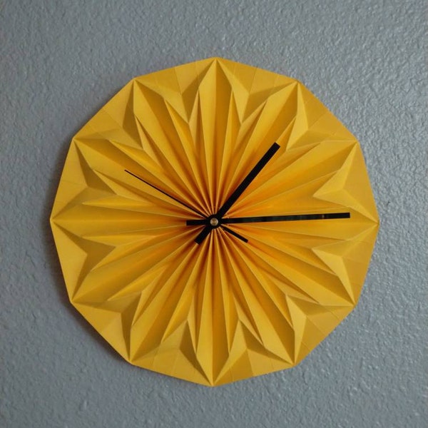 Origami Wall Clock by Nellianna - Etsy UK