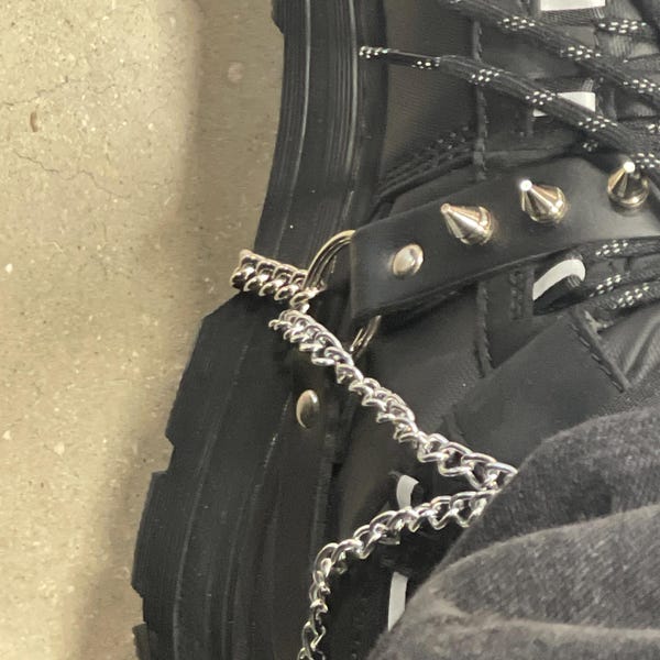 Dr Martens Lightweight Double Wrap Chains | Aluminium Chain 4 Colours ...
