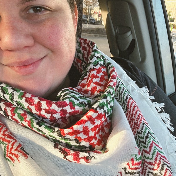 Original Palestinian Keffiyeh | Jordanian Hatta | Black and White ...