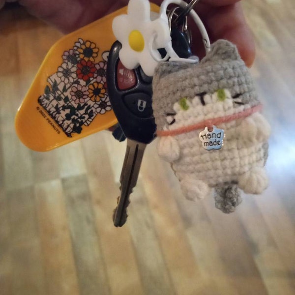 Personalized Cute Crochet Cat With Flower and Bell Keychain - Etsy