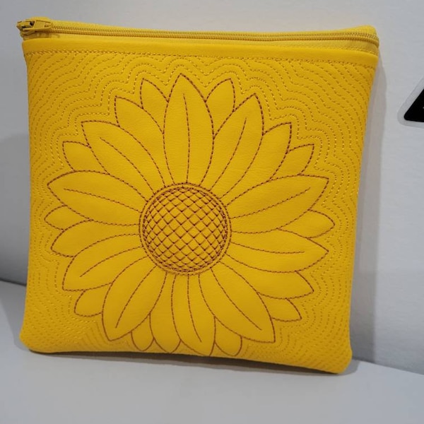 ITH Bag Embroidery Designs in the Hoop Crossbody Bag ITH Project for ...