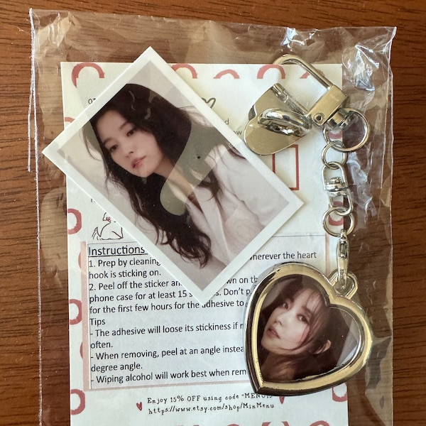 Custom Charm Keychain (pearl) |any K-pop Member/anime/actor/ Actress ...