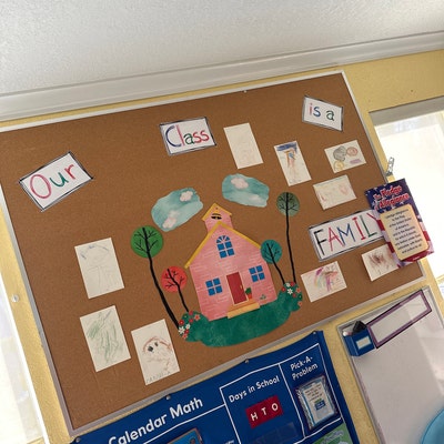 Our Class is a Family Printable Bulletin Board/door Decor Kit Teacher ...