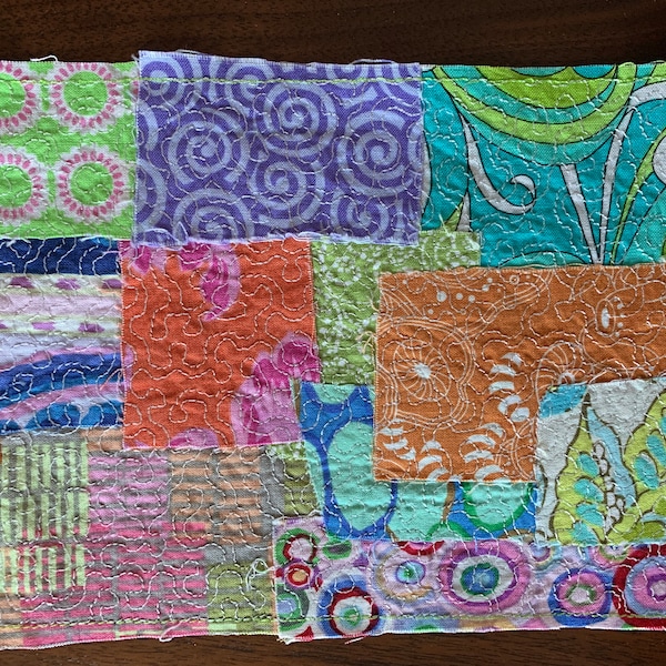 10 EASY MADE Machine Embroidery Stipple Quilt Patterns for Making Small ...