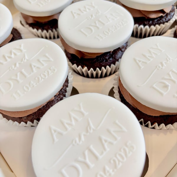 Graduation Girl Outbosser Stamp+cutter. Graduation Fondant Icing ...