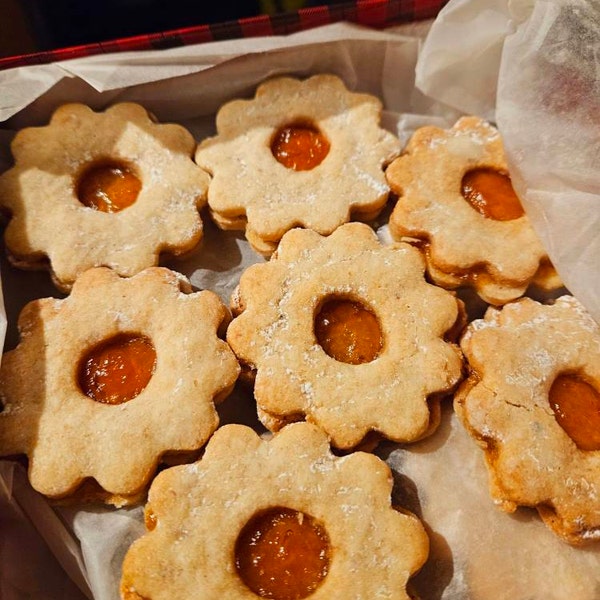 Laskonky - A Slovak Chocolate Creme-filled Meringue Pastry - Etsy