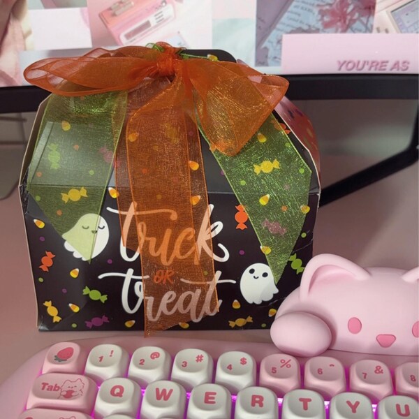 Girl Snack Box, Care Package for Girls, College Student Gift, Gift for ...