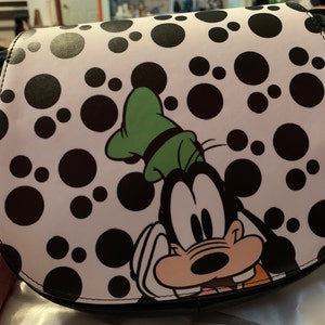 Goofy Crossbody Purse | Goofy Purse | Goofy Bag | Disneyland Purse ...