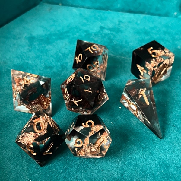 Cursed Dread - Full Polyhedral Sharp Edge Dice Set - Black and Copper ...