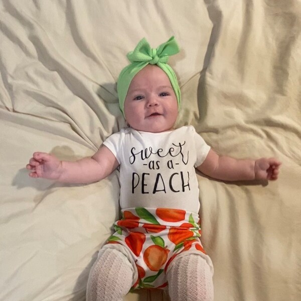 Sweet as A Peach Baby Bummies and Bow Set, Newborn Baby Girl Coming Home Outfit, Baby High ...