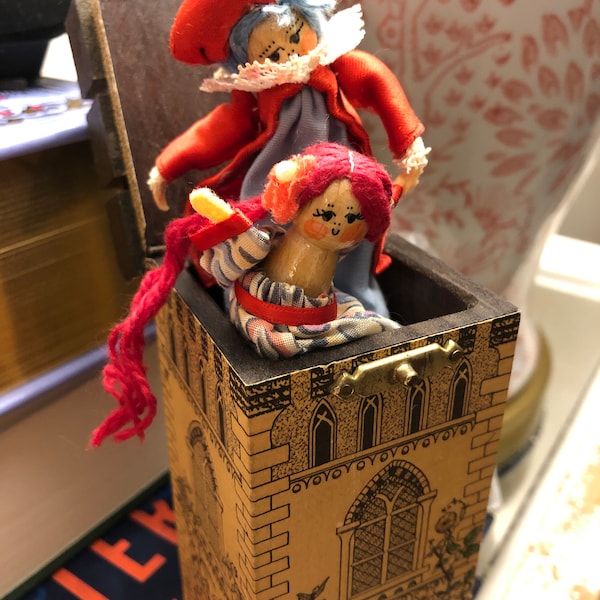 Mccoy 1930s Floraline USA Matte Green Art Pottery Vase Planter #415 ...