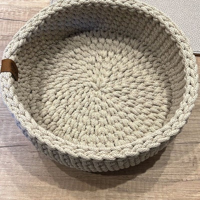 XXL Crochet Basket, Jumbo Bobbiny Round With Wooden Base Crocheted in a ...
