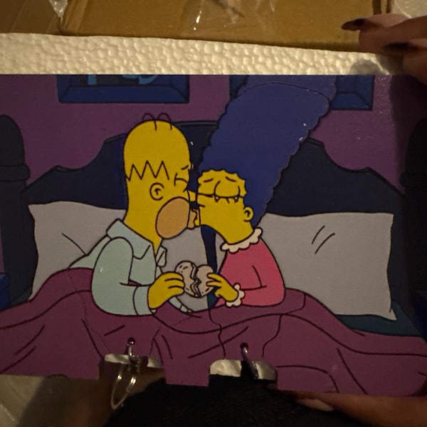 Simpsons Key Holder, Homer and Marge Dancing, Handmade Keychain, Wooden ...