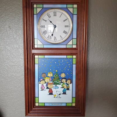 Snoopy Clock, Peanuts Clock, Charlie Brown Clock. Snoopy on House. New ...