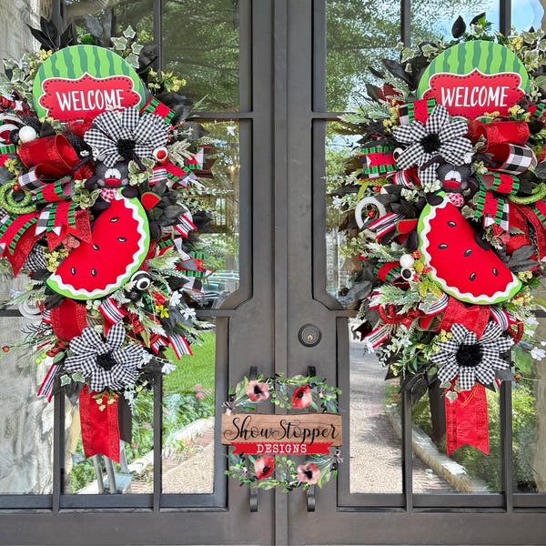 Little Stinker - Skunk Decor - Skunk Designs - Primitive Skunk ...