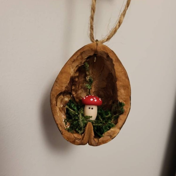 Nativity in A Nutshell - Set of Three Handmade Walnut Shell Decorations ...