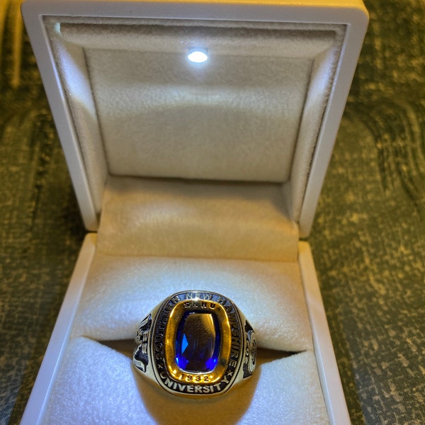 College Class Ring , University Ring , Class Rings Mens, Graduation ...