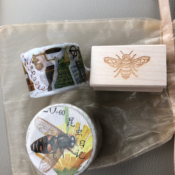 Hand Drawn Bee Stamp for Weddings and Favors, Tiny Honey Bee Rubber ...