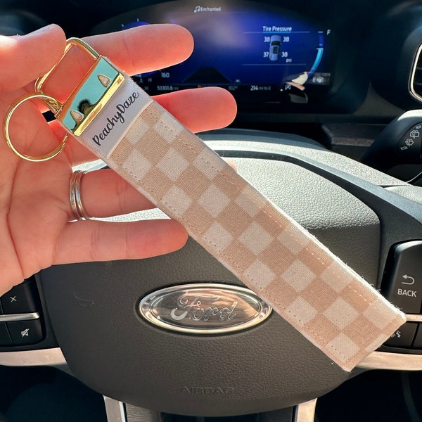 Checkered Keychain Wristlet | Keyfob | Fabric Key Wristlet | Car Key ...