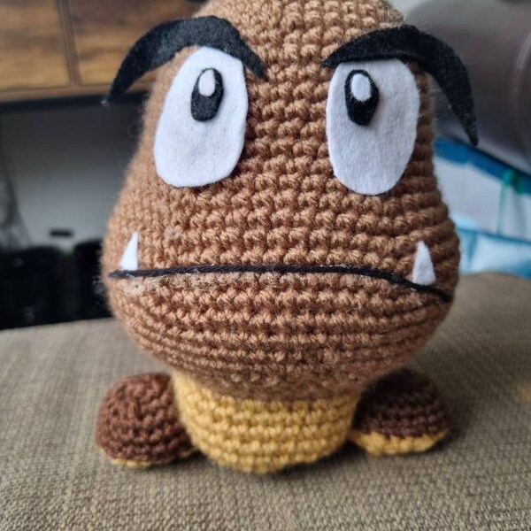 Amigurumi Crochet Pattern: Super Mario Goomba - Etsy