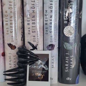 ACOTAR Desktop Wallpaper ACOTAR Set Wallpaper A Court of Thorns and ...