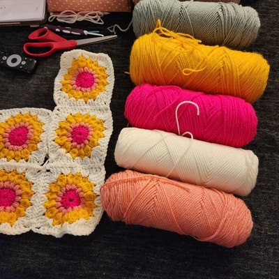 Star Granny Square Crochet Pattern for Blankets, Sky Granny Square ...