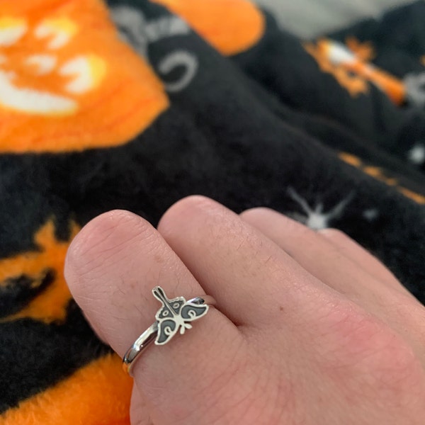 Luna Moth Ring, Sterling Bug Ring for Women, Unisex Moth Jewelry, 925 ...
