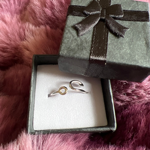 Sterling Silver Fish Hook Ring, Adjustable up to Size 8, Fishing ...