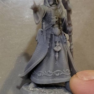 Dnd Human Innkeeper Barkeep Unpainted Miniature - Etsy
