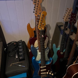 Custom Spark Amp Kicker With Guitar Stand, Amplifier Holder With Pedal ...