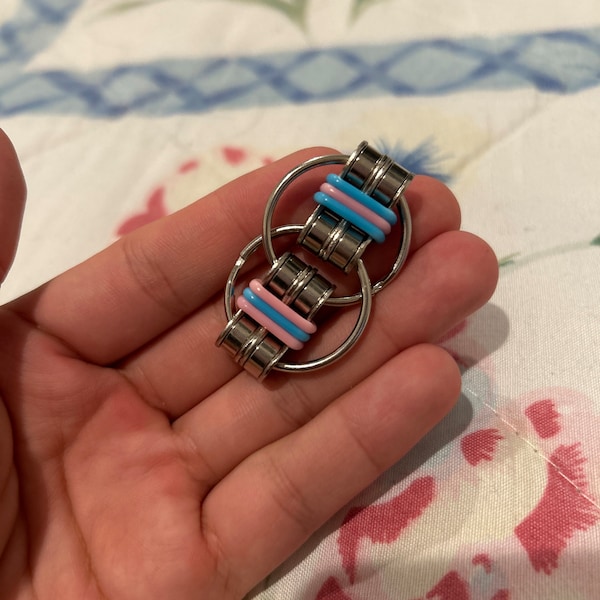 Think Link ™ Fidget Toy for Adults Children multiple Colors, Quiet ...