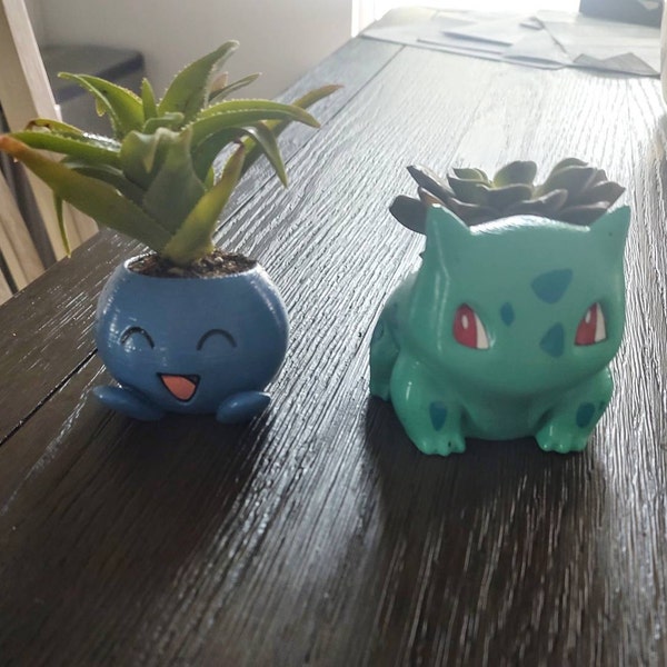 Painted Bulbasaur and Oddish Planters With Live Succulents/cacti (two ...